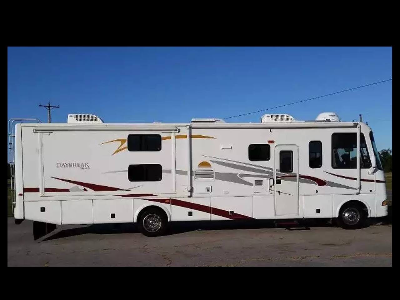 DAMON Daybreak Challenger Intruder Motorhome Manuals 455pg With RV ...