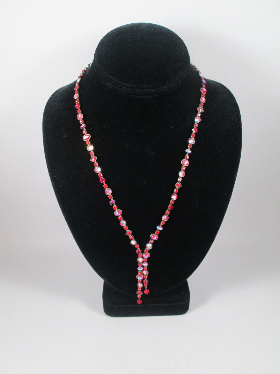 Stunning SORRELLI Red AB Necklace. Gorgeous GORGEOUS Crystal Cabochons ...
