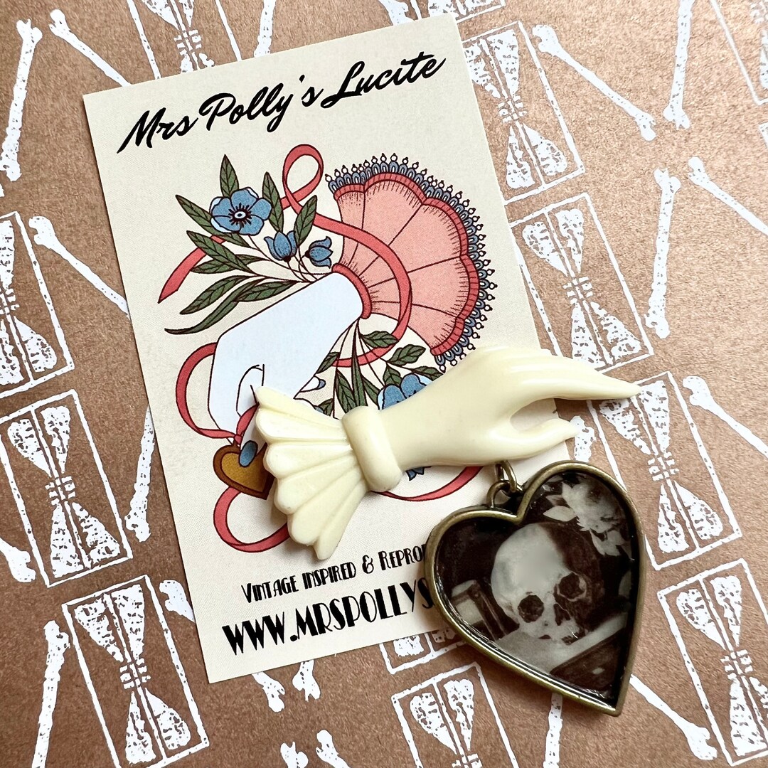 Memento Mori Victorian Mourning Hand Brooch, Jet Bakelite Celluloid ...