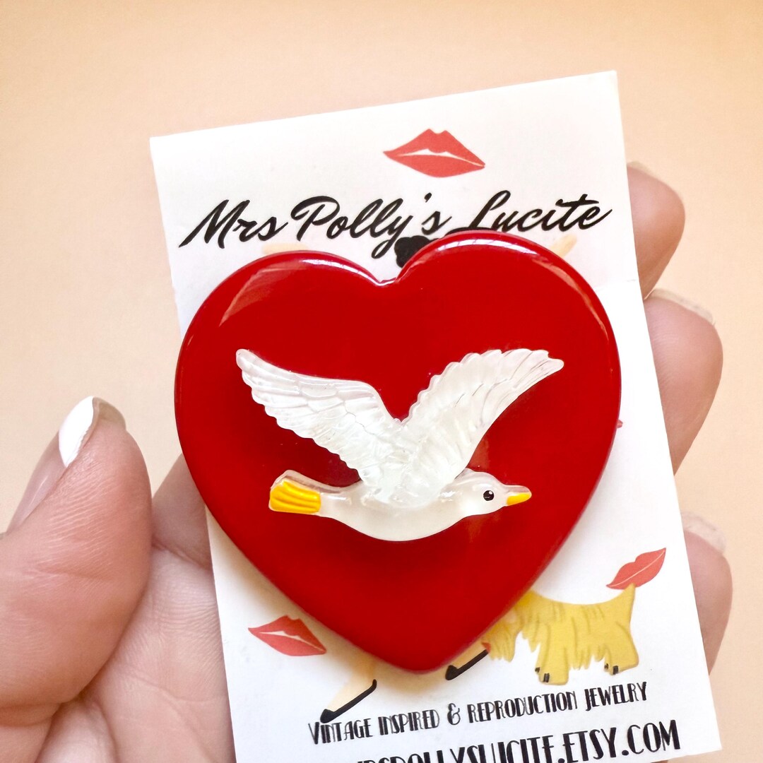 Valentine Heart Seagull in Love Brooch,resin Brooch, Vintage Bakelite ...