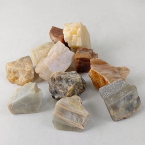 Moonstone Transparent One Inch Stones From Indiaraw Natural ...