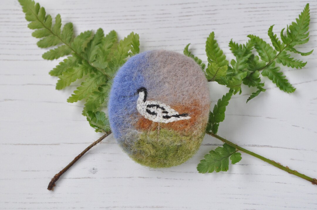 Embroidered avocet on felt brooch, bird wearable textile art, present ...