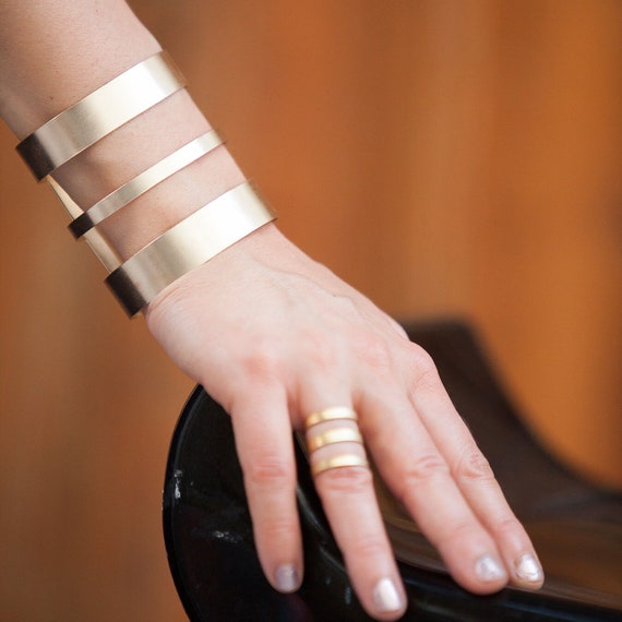 Cuff jewelry store