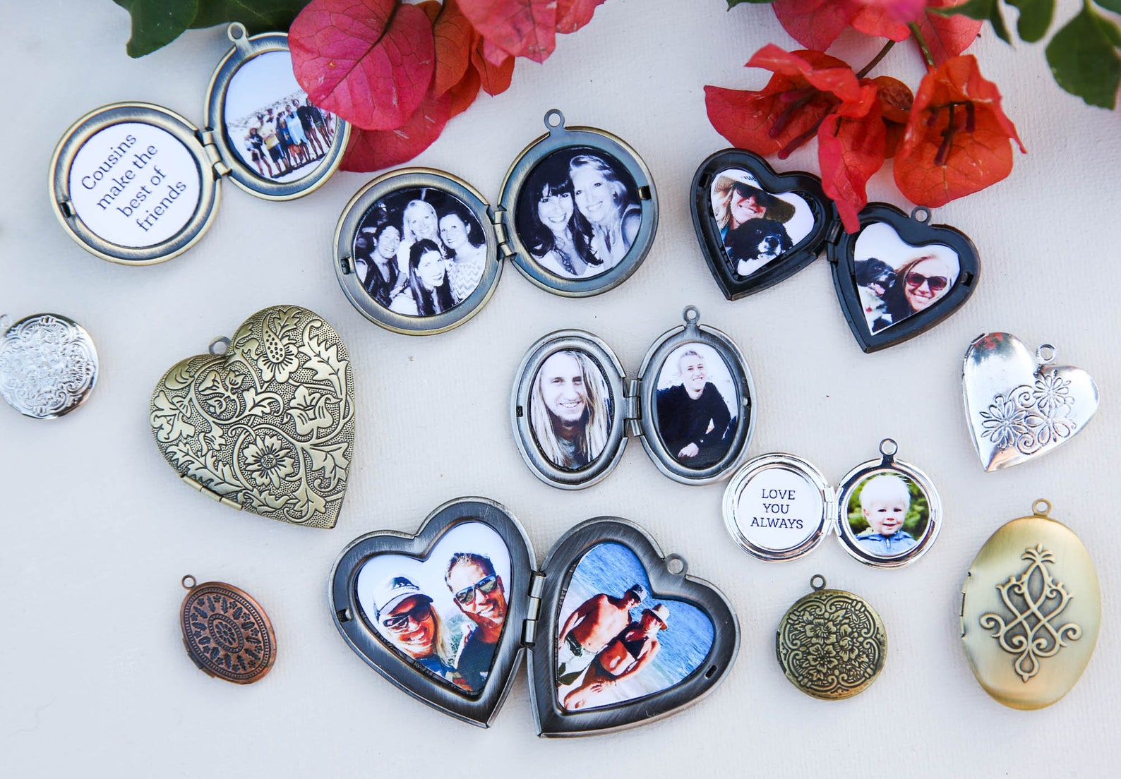 Locket Keychain WITH Photos Gift for Mom Floral Locket Gift - Etsy