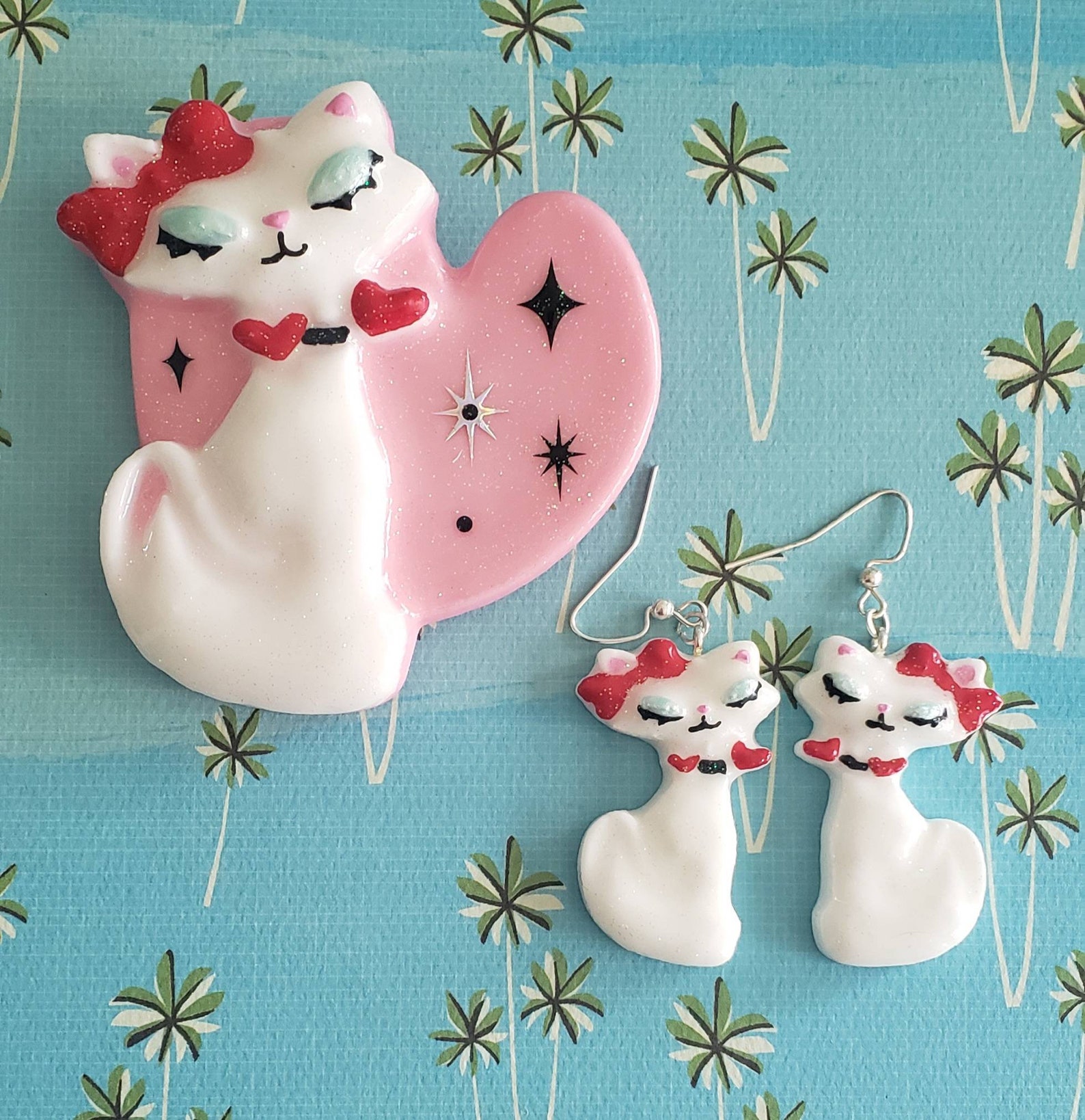 Pretty Little Love Kitty Retro Boomerang Brooch - Etsy