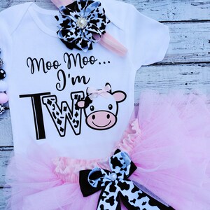 Moo Moo Im Two Second Birthday Outfit , Girl 2nd Birthday Outfit, Baby ...