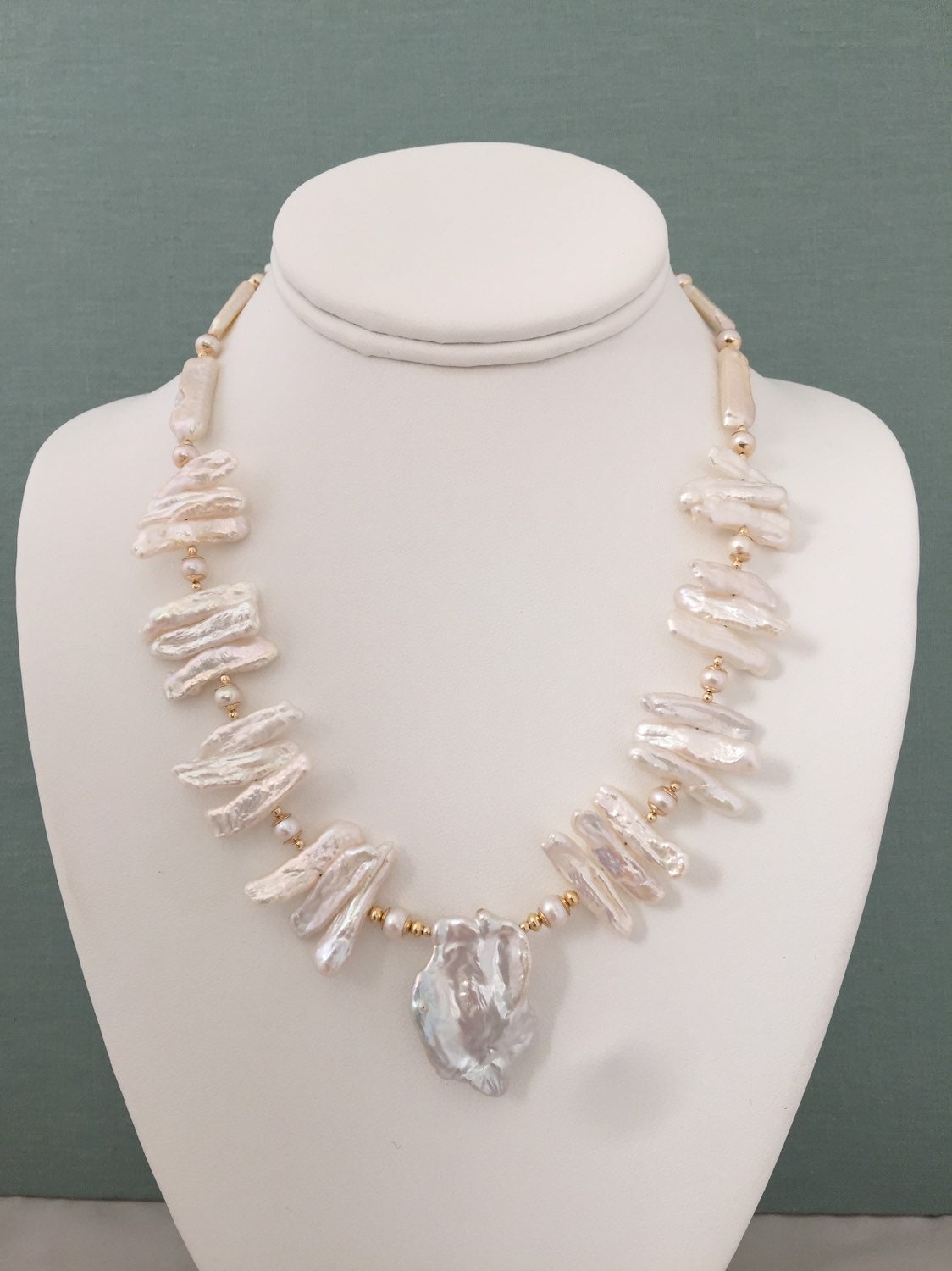 Stick Pearls Statement Necklace - Etsy