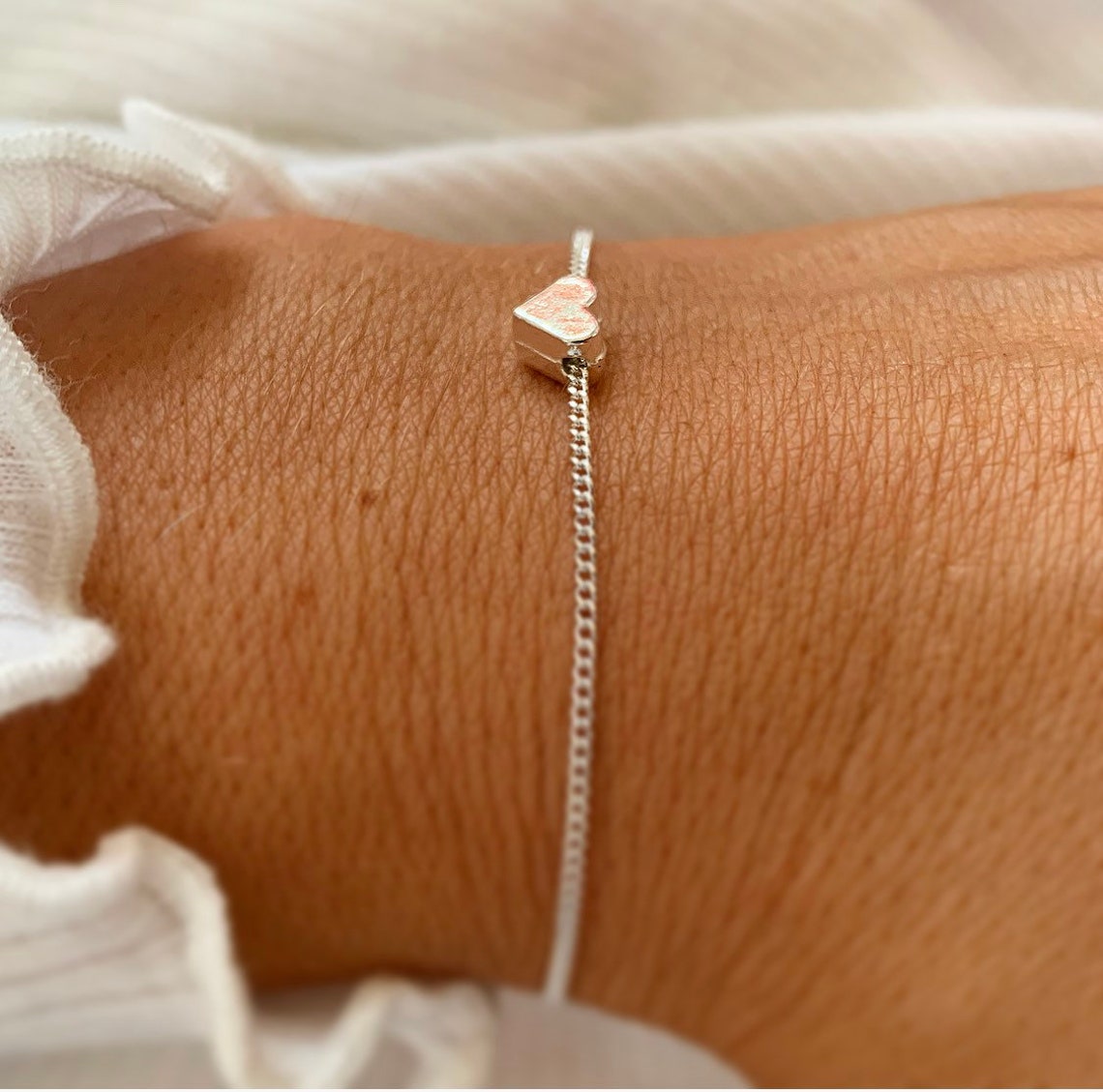 Silver Heart Bracelet Dainty Charm Bracelet Heart Bracelets - Etsy
