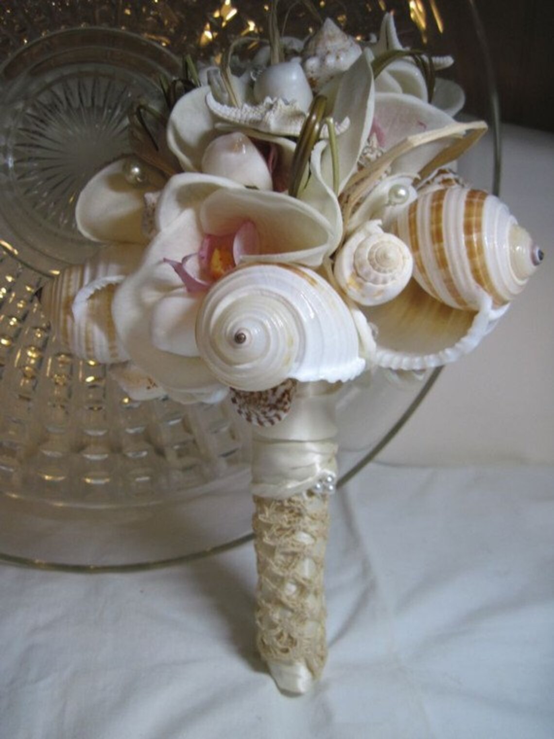 Shell Wedding Bouquet - Beach Wedding- Natural Seashell Bouquet ...