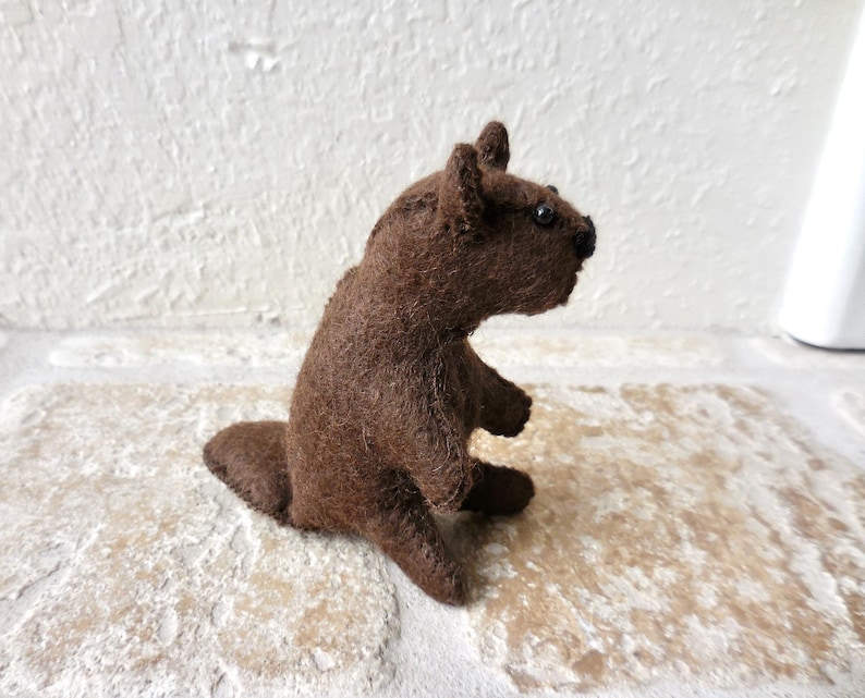 Peluche a forma di castoro in feltro fatto a mano: regalo a tema bosco ...