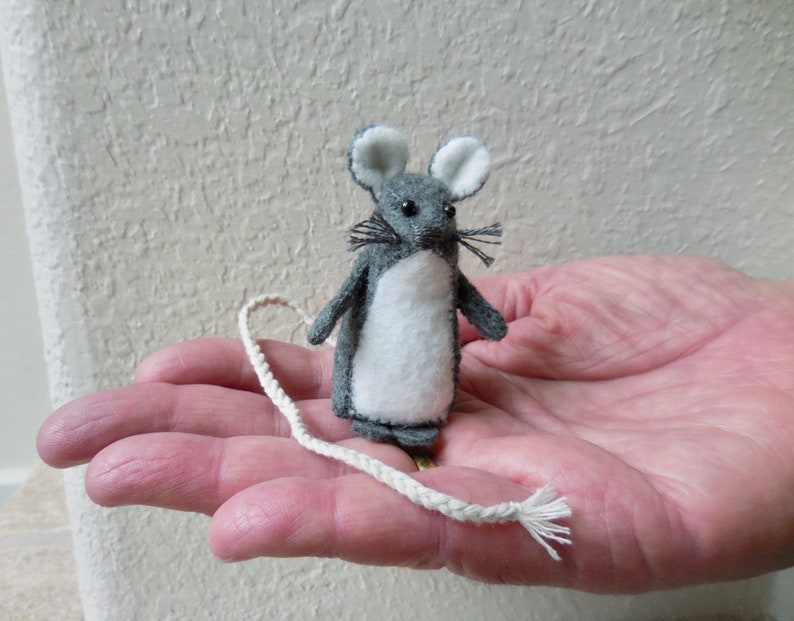 Small Stuffed Mouse Handmade Felt Mouse Felt Animal Gift - Etsy