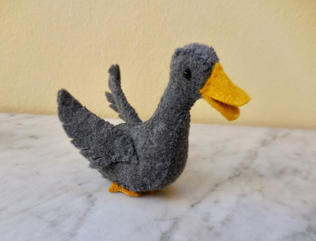 Gray Felt Goose Soft Sculpture, Handmade Goose Gift, Felt Stuffed ...