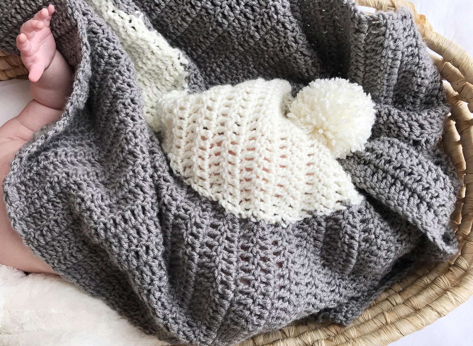 CROCHET PATTERN/ Bunny Blanket Crochet Patternpom Pom Bunny - Etsy