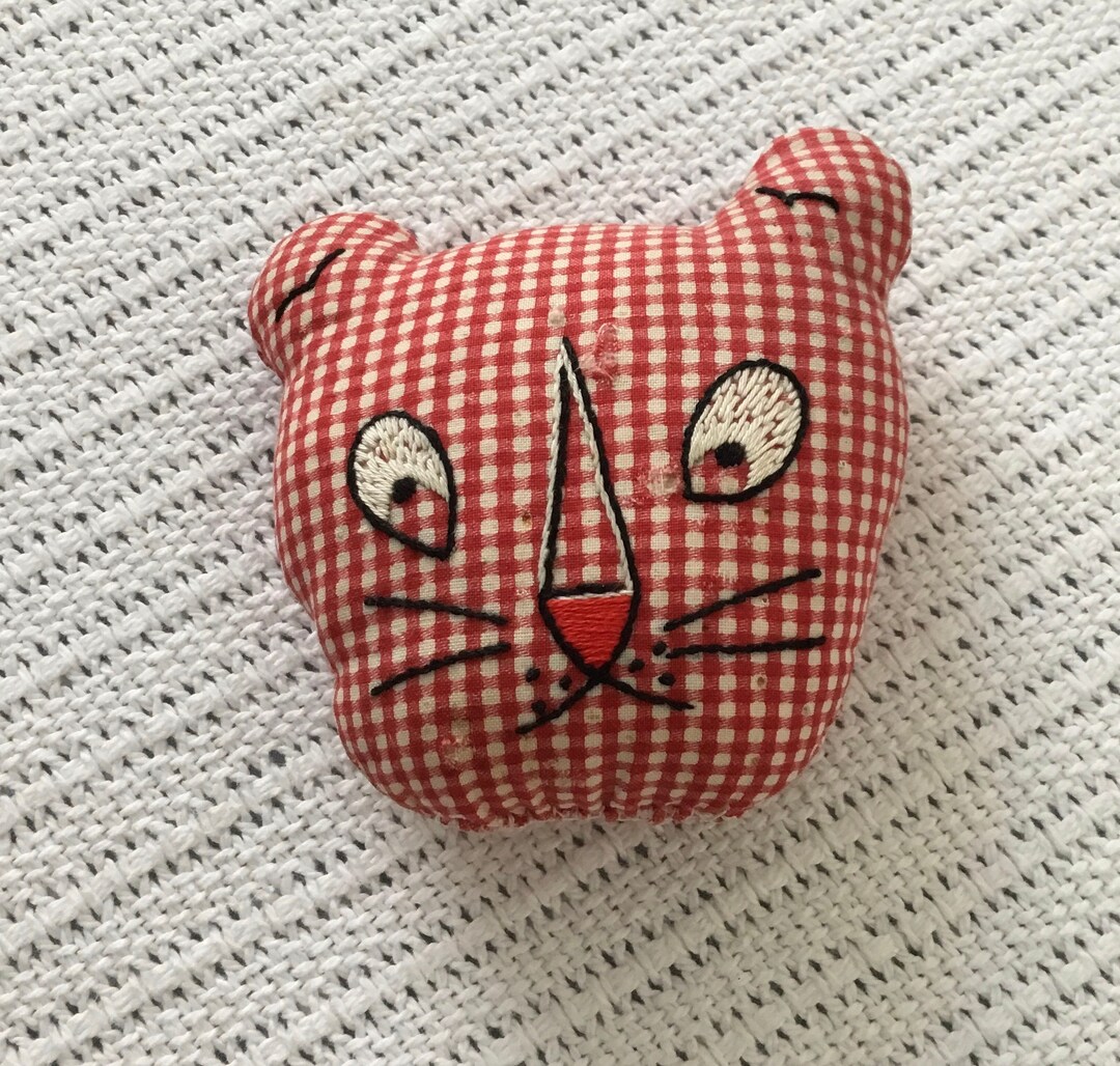Cat Pin Cushion - Etsy