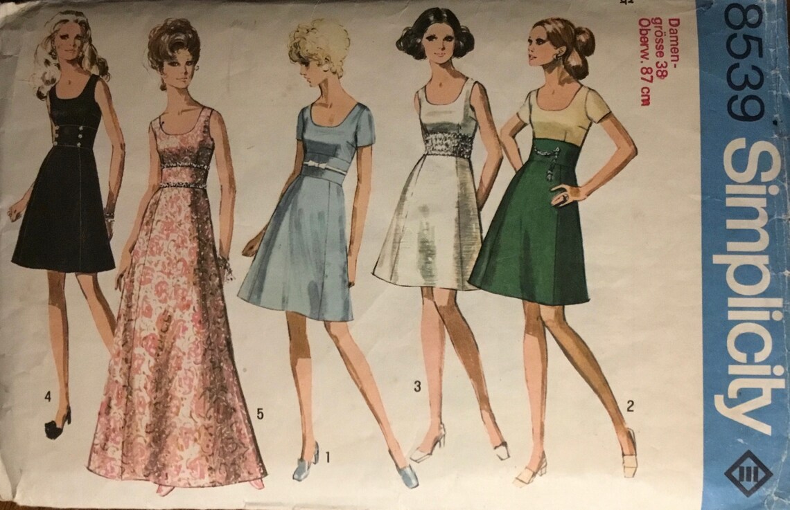 1969 Simplicity Short and Long Dresses Sewing Pattern No.8539 - Etsy