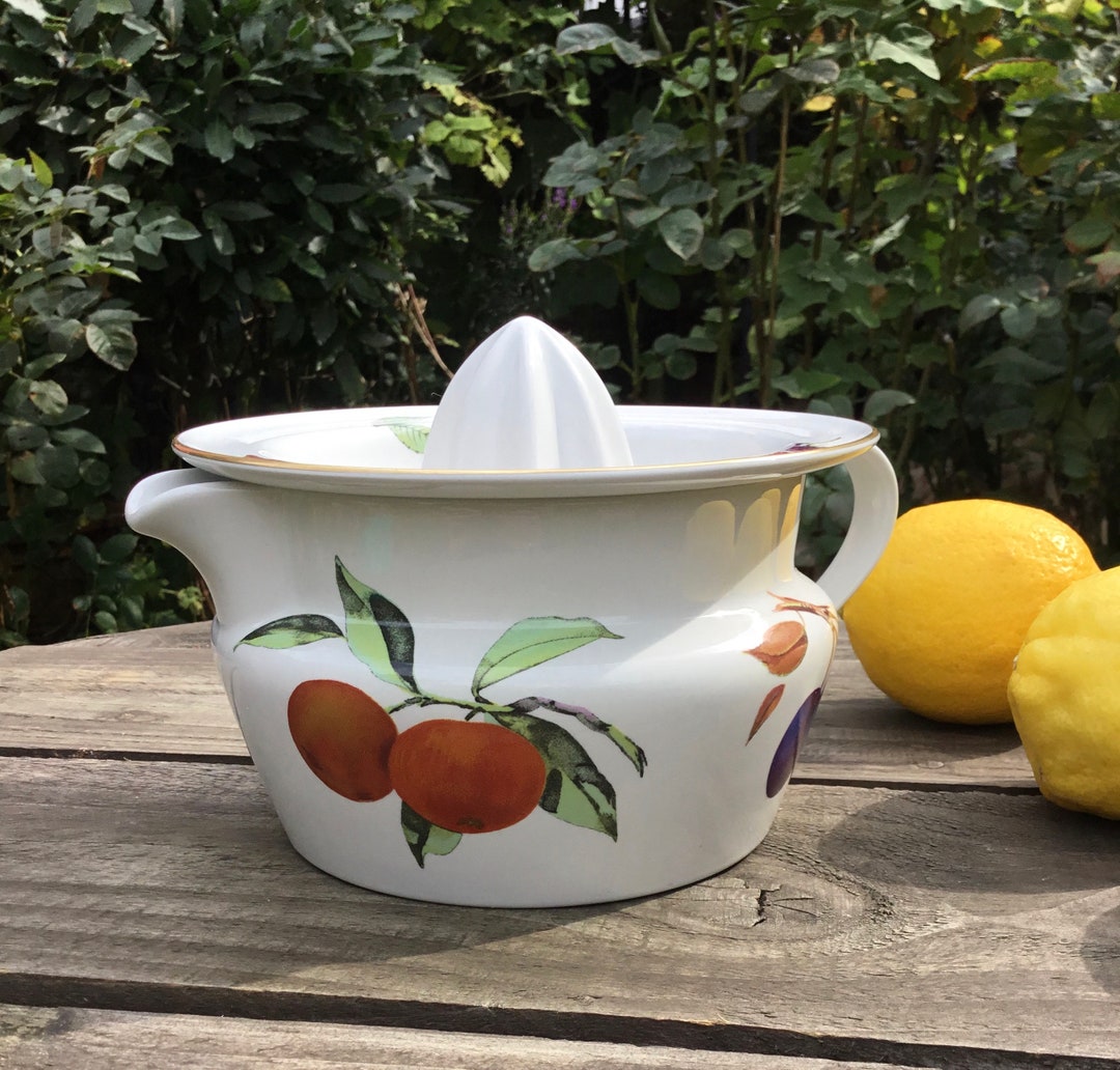 Royal Worcester Evesham Porcelain Jug and Juicer With Strainer - Etsy
