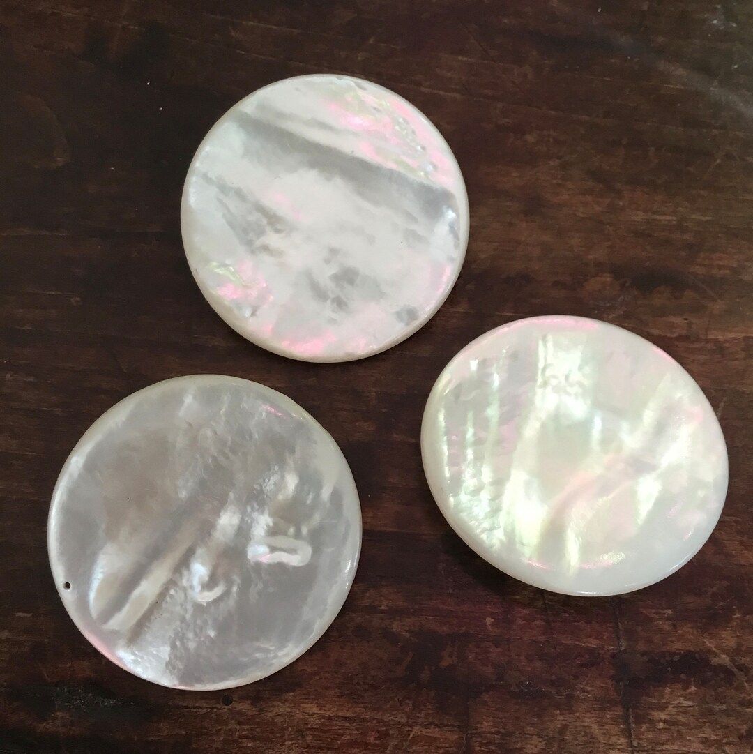 Large Vintage Buttons - Etsy