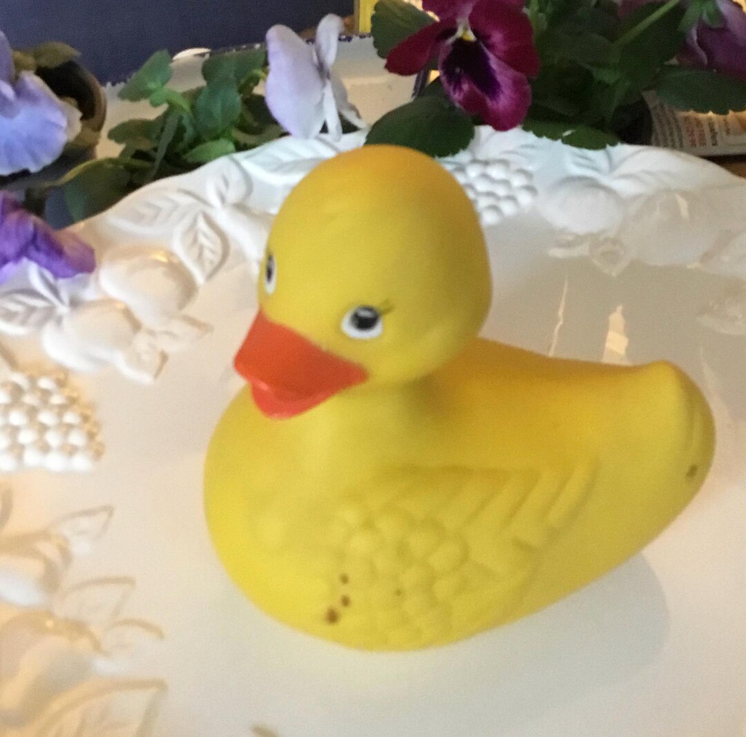 Large Vintage Rubber Duck - Etsy