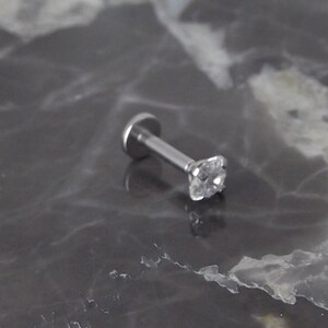 16g 3mm 3.5mm or 4mm Tragus 1/4" 6mm Cartilage Clear Prong Set Cubic ...