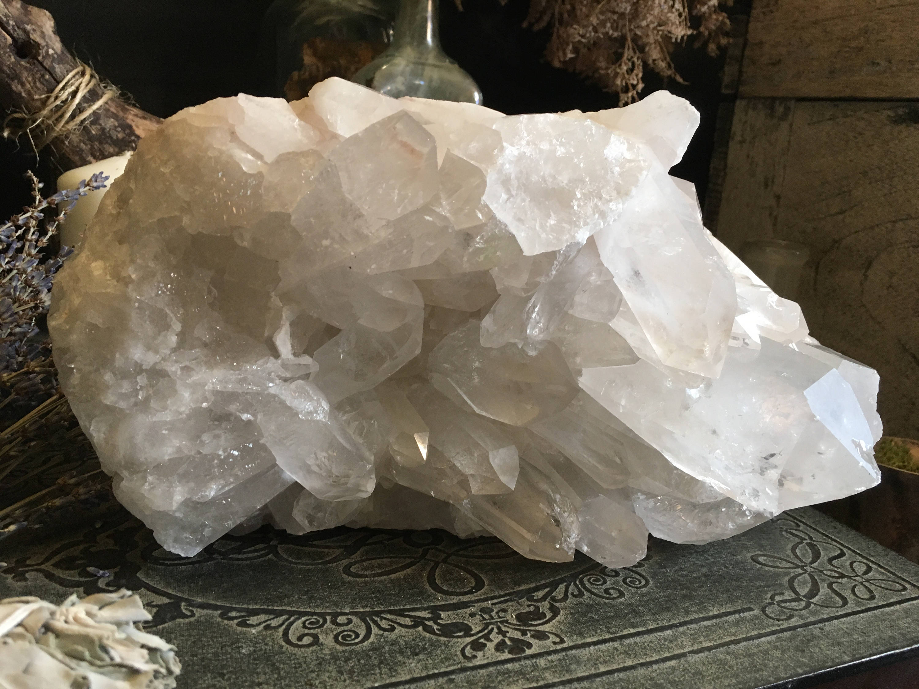 Large Crystal Point Large Quartz Point Big Clear Quartz Point Large Crystal Point Large Quartz Point Big Clear Quartz Point