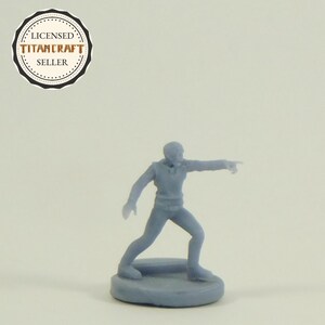 3D Resin Printed 28mm Scale Pointing Howler Zombie Miniature and Base ...