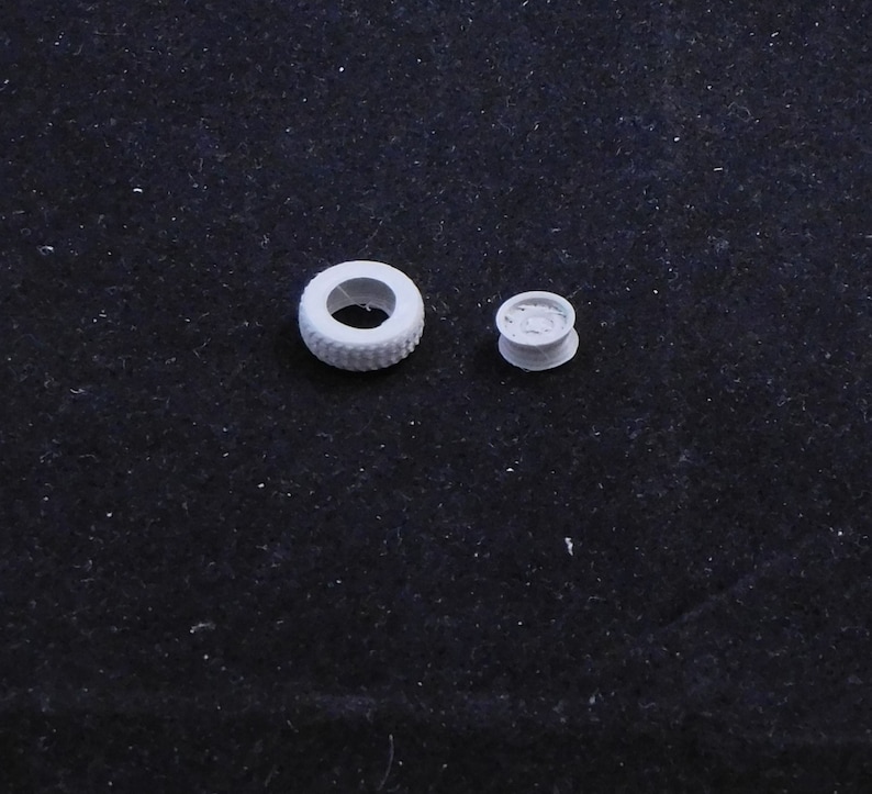 20MM Scale Accessory Set - Etsy