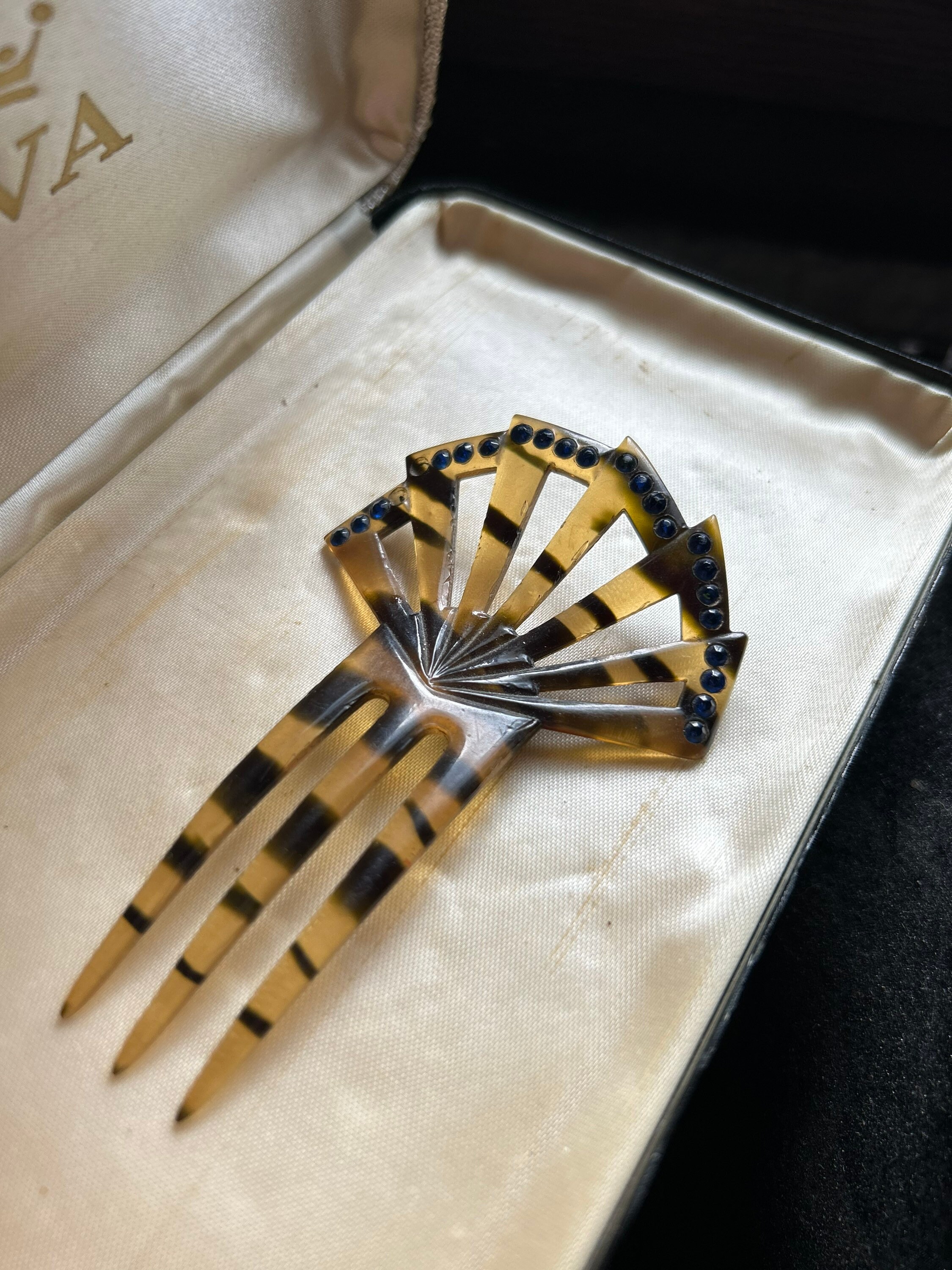 Tortoiseshell Bakelite Hair Comb - Etsy