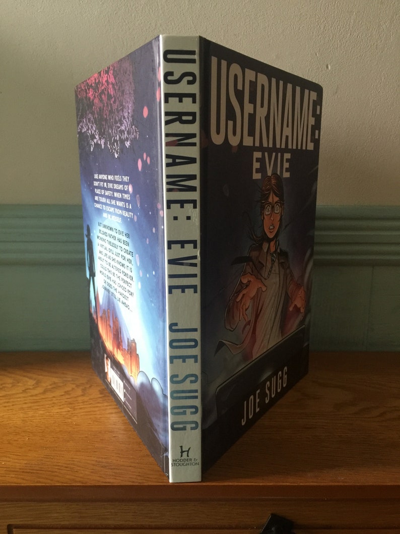 Username: Evie by Joe Sugg Comic Illustrated Book Hardback Comic ...