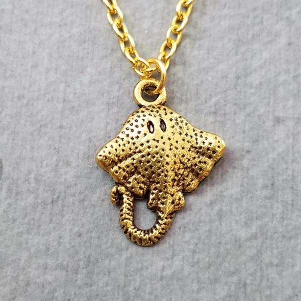 Stingray Charm - Etsy
