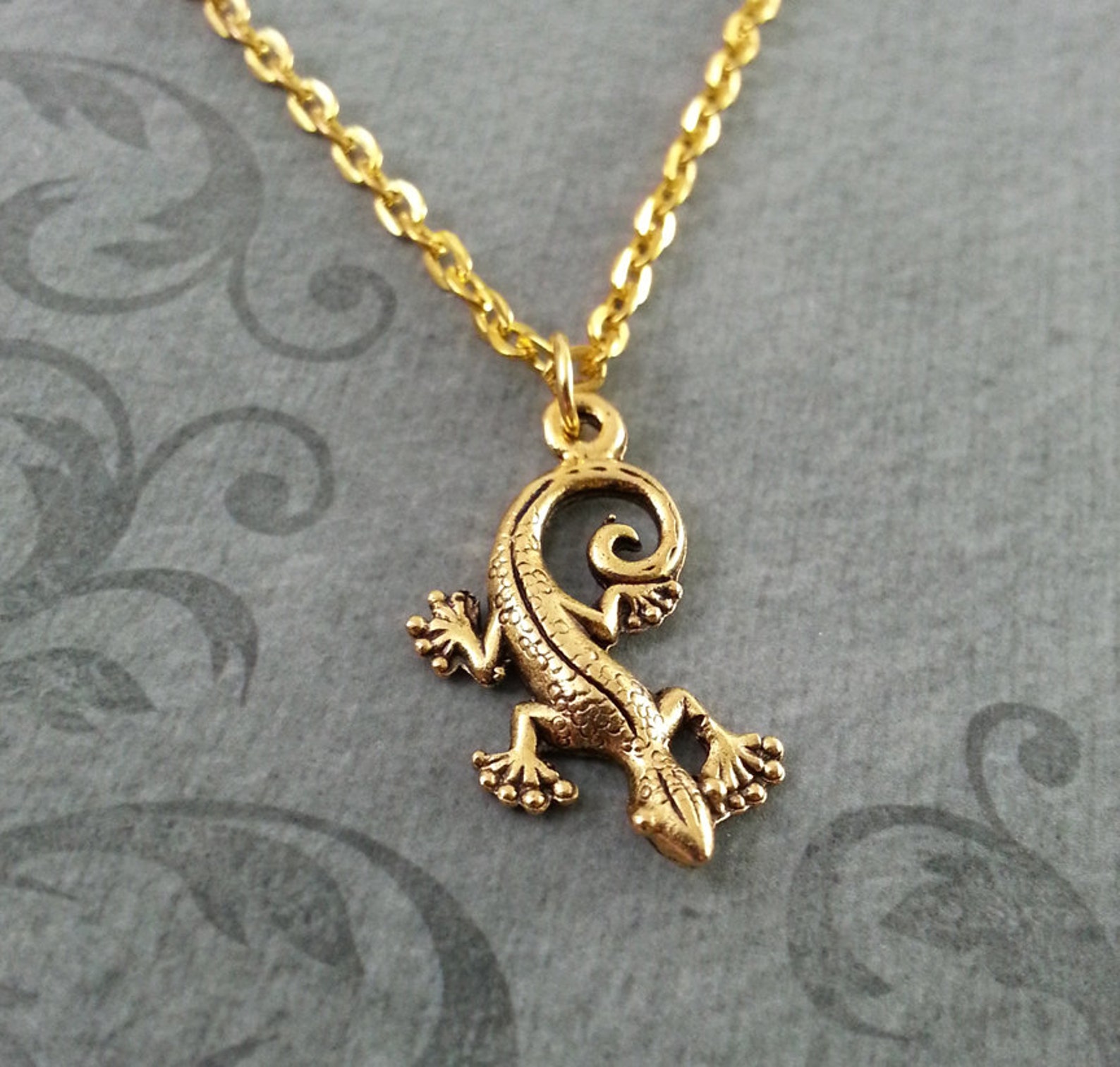 Gecko Necklace Gecko Gift Gecko Jewelry Lizard Necklace | Etsy