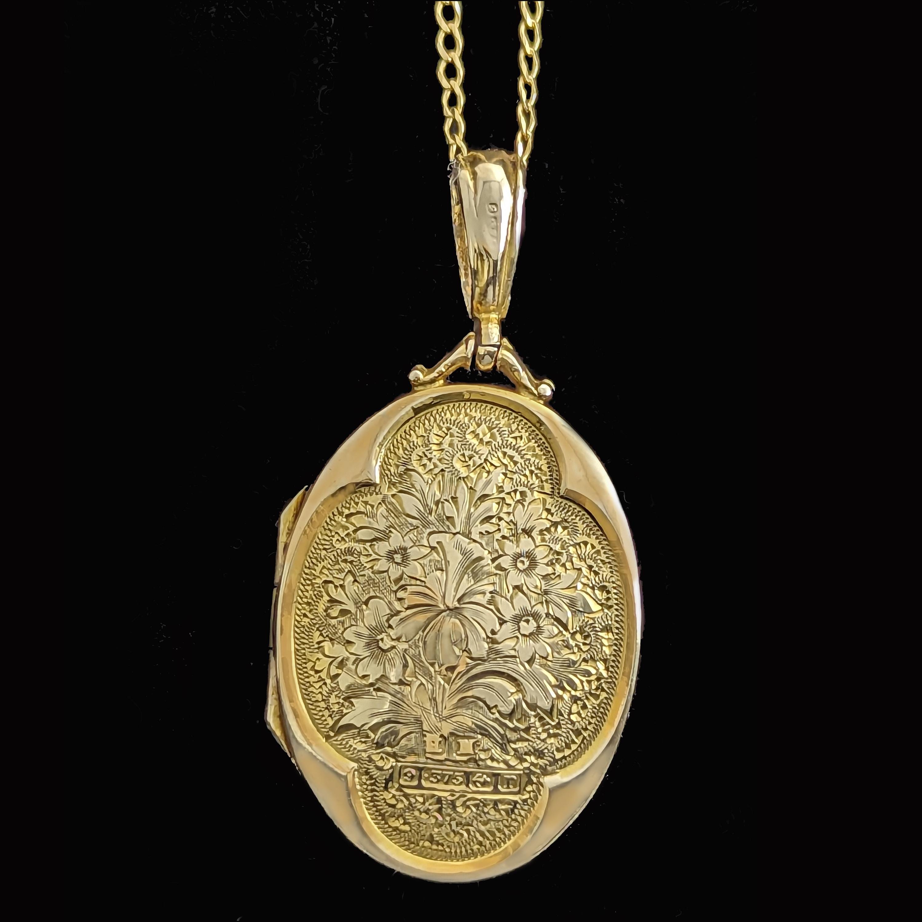 Antique Photo Locket 9ct Gold 1916 Floral Engraved Vintage Locket With ...