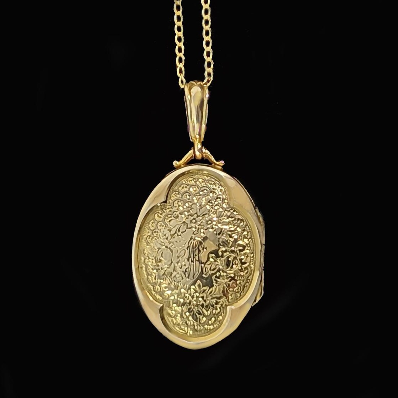 Antique Photo Locket 9ct Gold 1916 Floral Engraved Vintage Locket With ...