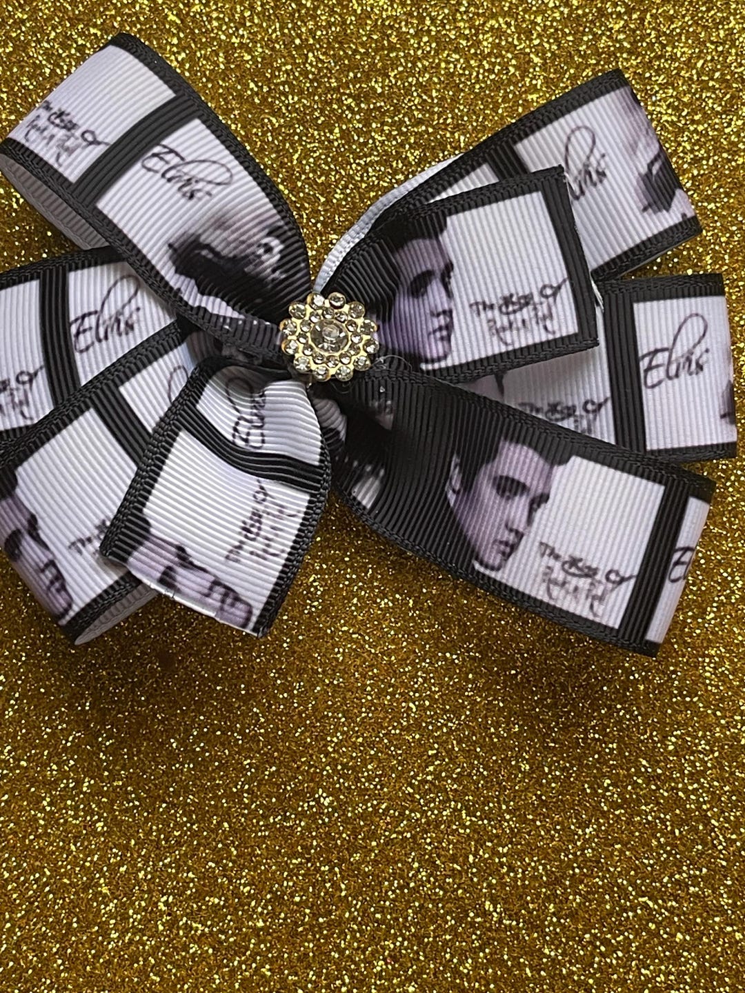 Elvis Presley With Golden Looking Emblem Hair Bow - Etsy