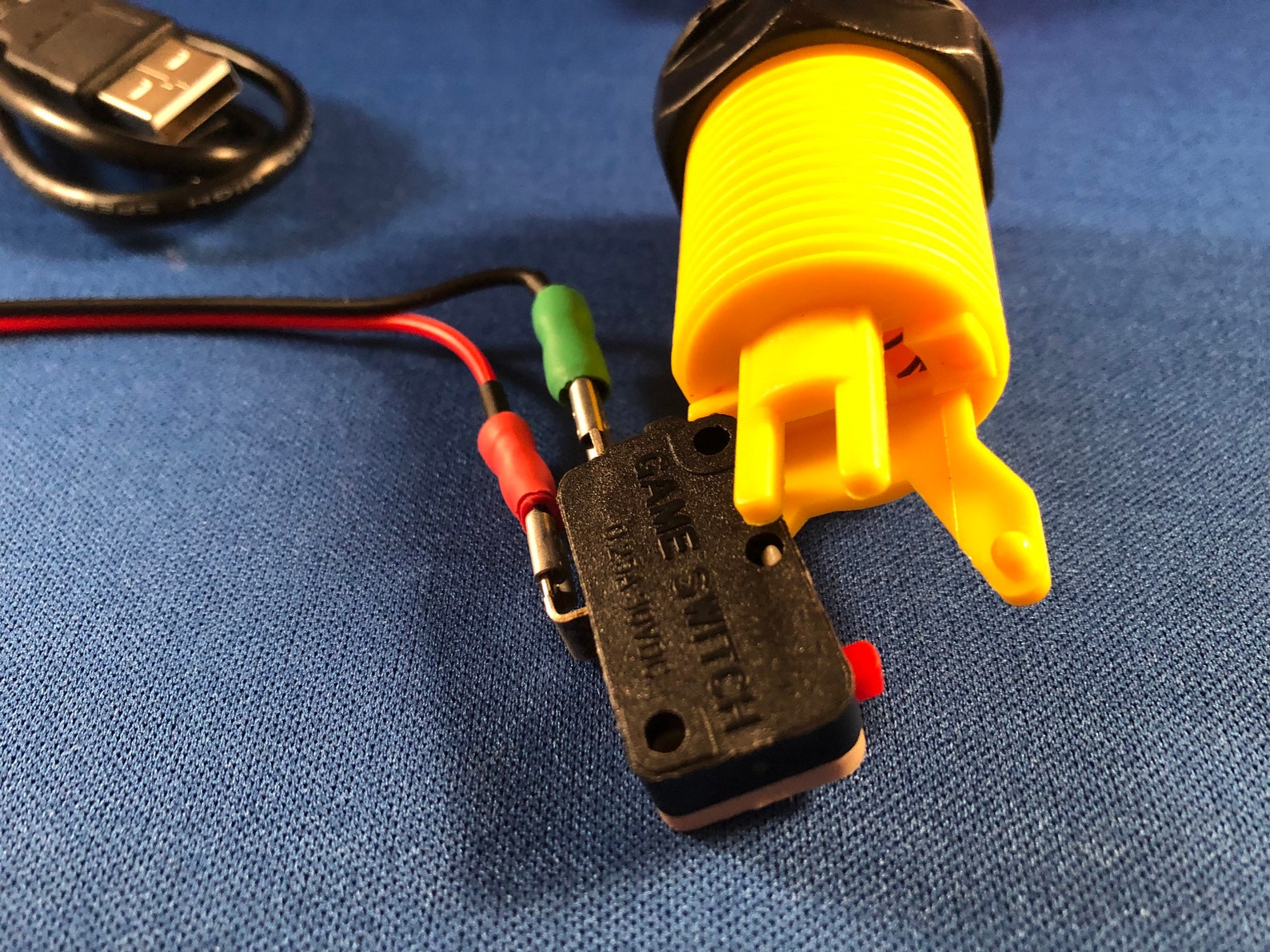 USB Arcade Style Button With USB Cable | Etsy