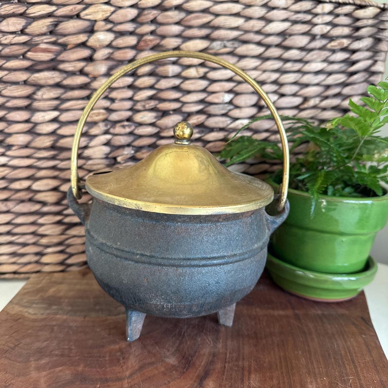 Cast Iron Witch Pot - Etsy
