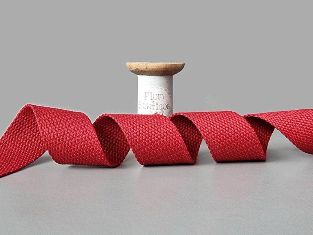 REMNANT: Deep Red Cotton-blend Basket Weave Webbing, 30mm (1 3/16in ...