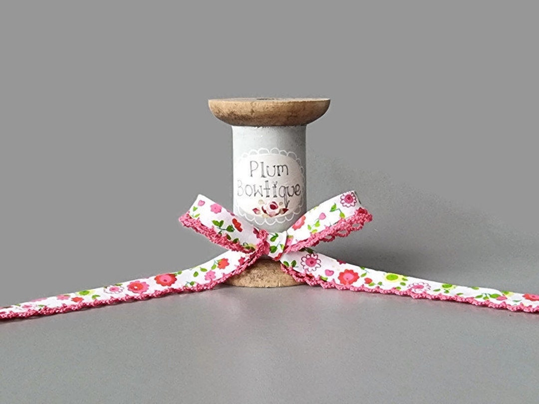 REMNANT: Pink & Green Floral Print Bias Binding With Picot Lace Edge ...