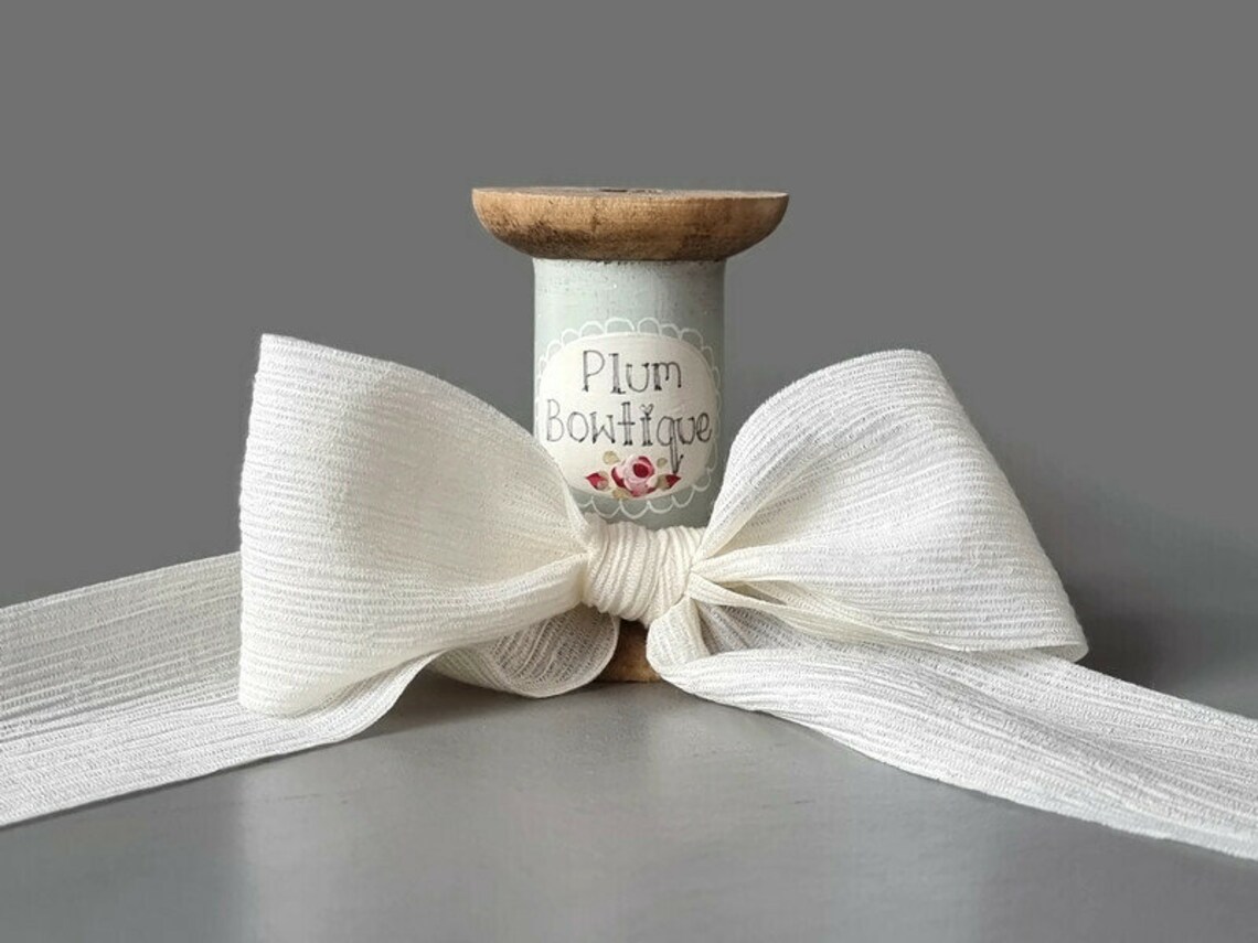 Soft Ivory Crinkle Chiffon Ribbon, 50mm (2in) Wide *per 1 Metre/39in ...