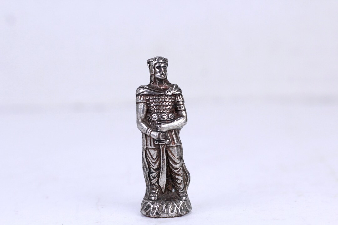 King Chess Figure Metal Figurine King King Figure Small - Etsy