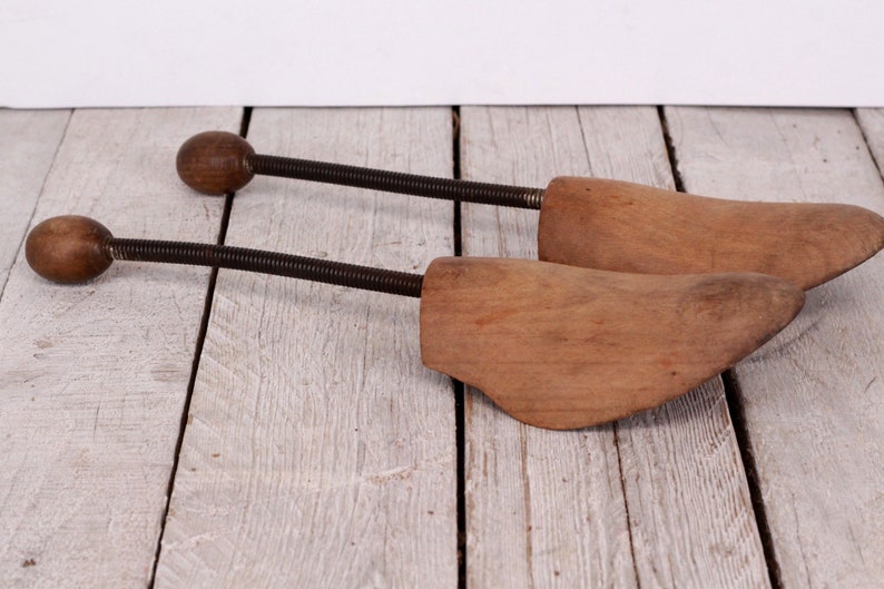 Vintage Metal & Wood Shoes Forms With Spring Wood Cobblers - Etsy
