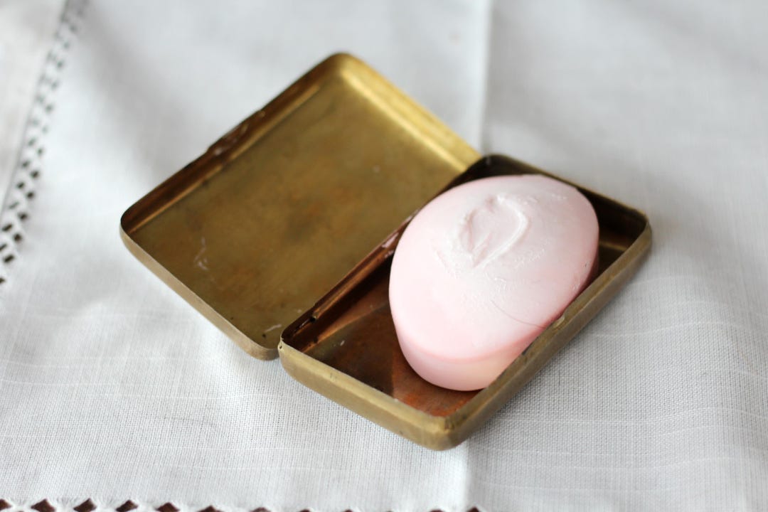 Vintage Brass Carrying Soap Holder, Soap Case, Soap Holder With Lid ...