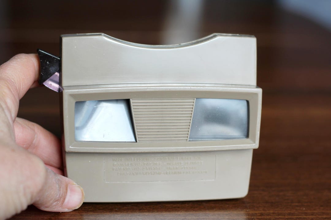 Vintage View Rotating Disc Viewer, View Master, Made in Belgium ...