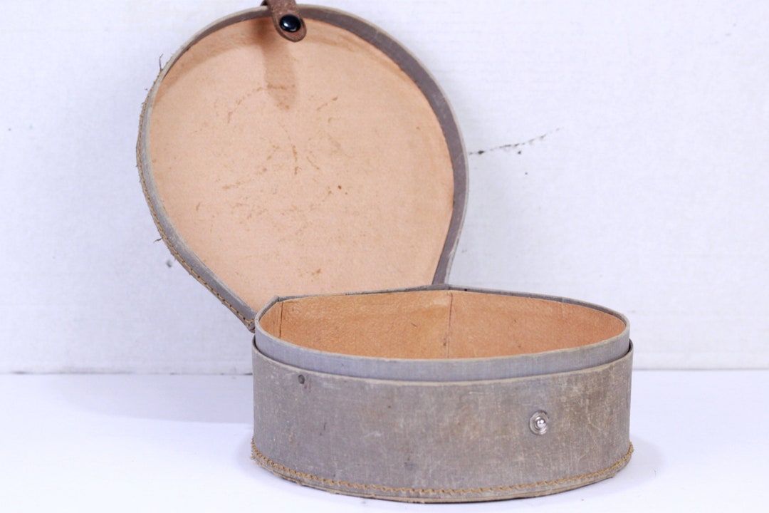 1940s French Hat Box: Antique Gray Leather Suitcase - Etsy