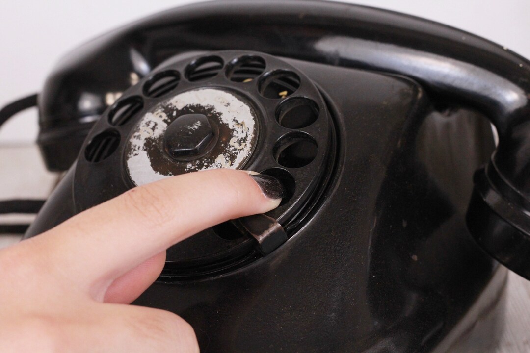 Vintage Black Bakelite Rotary Phone, 50's Telephone - Etsy