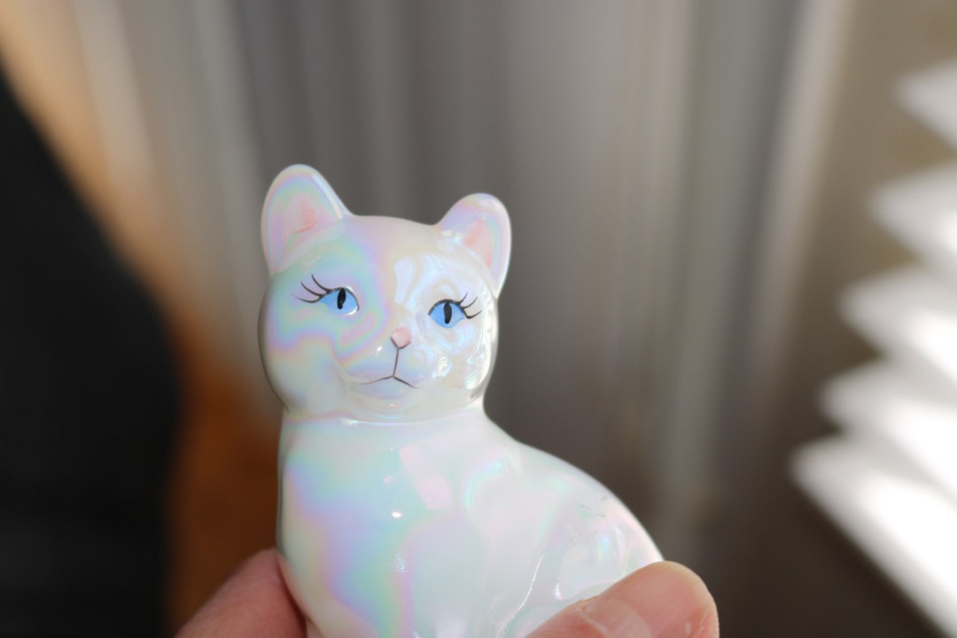 Fenton / Vintage Fenton / Fenton Hand Painted Artist Signed Cat ...