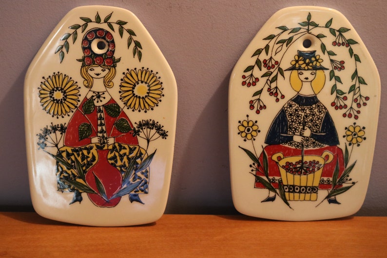 Figgjo Stavangerflint Norway. Trivets by Turi Gramstad Oliver. Two ...