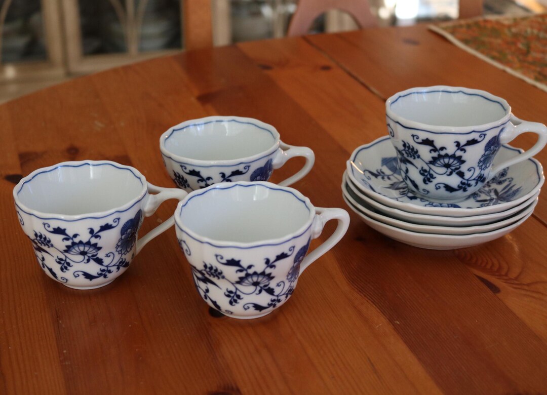 Set of 4 - Blue Danube Coffee Cups & Saucers Japan, Blue Onion Teacups ...