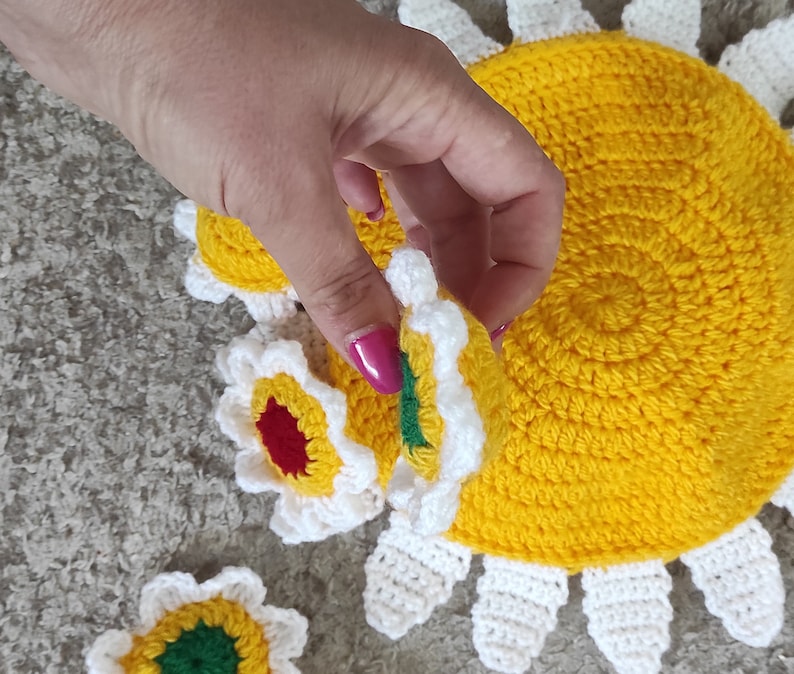 Daisy Crochet Memory Game Physical Item Mom and Baby Daisies - Etsy