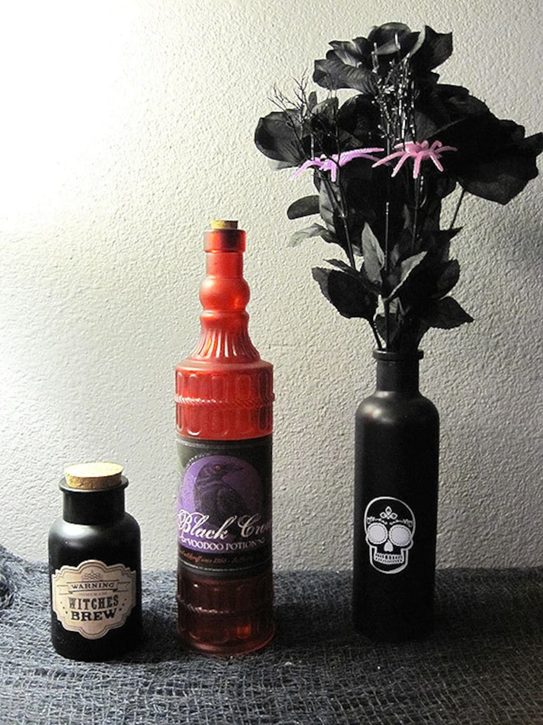 Black Crow Voodoo Potion Bottle Red - Horror Gothic Spooky Home Decor ...
