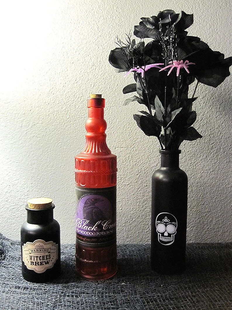 Black Crow Voodoo Potion Bottle Red Horror Gothic Spooky - Etsy